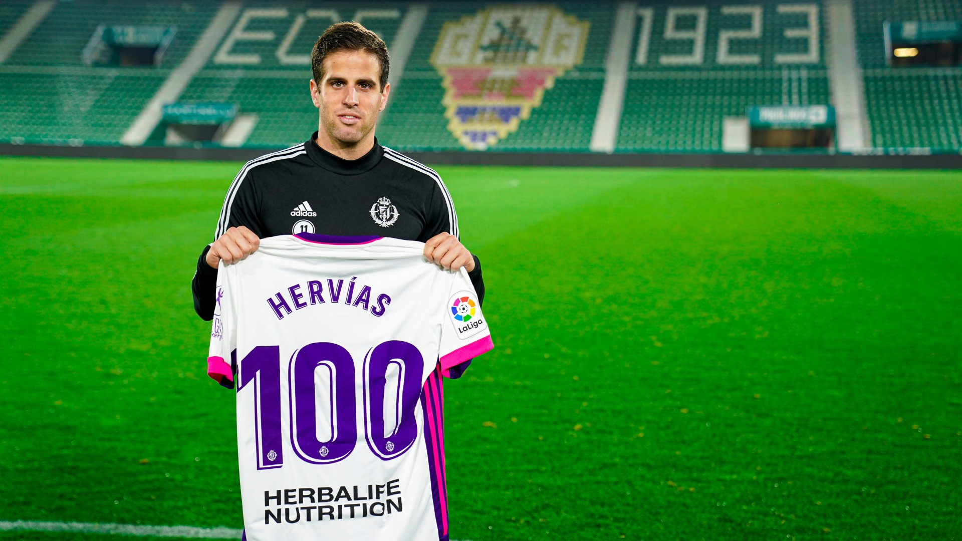 Hervías cumple 100 partidos con el Real Valladolid - Pucela Fichajes